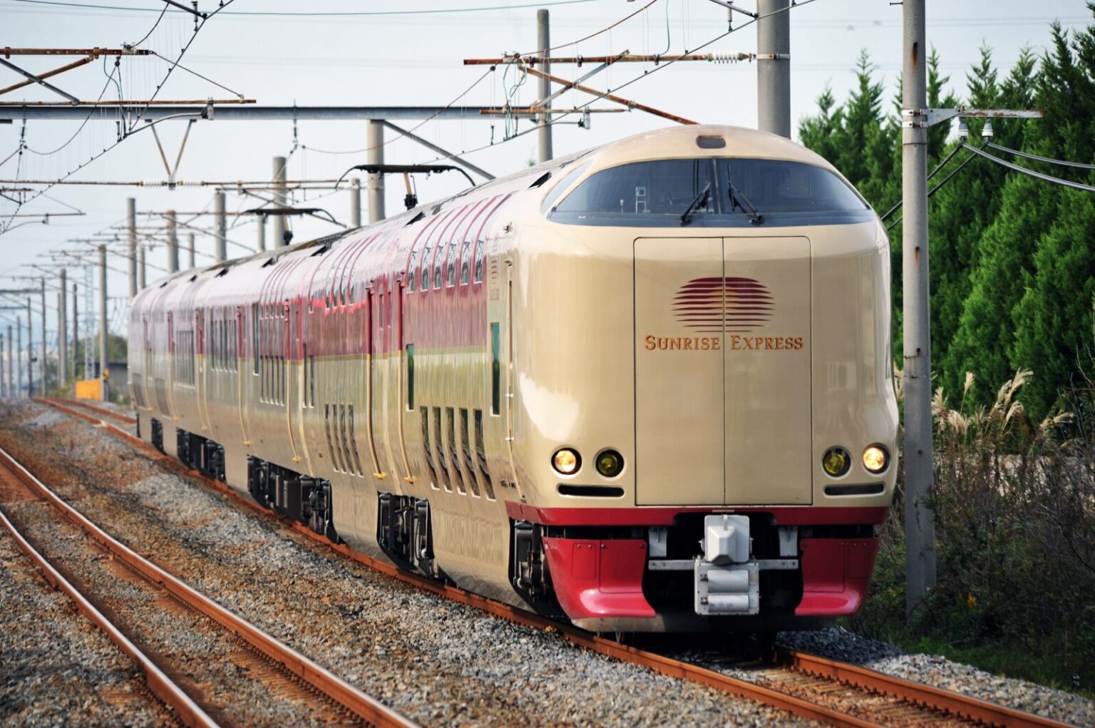 サンライズ瀬戸で松山へ！料金と高松乗継ガイド2025-2026年版 | Shikokuレールノート